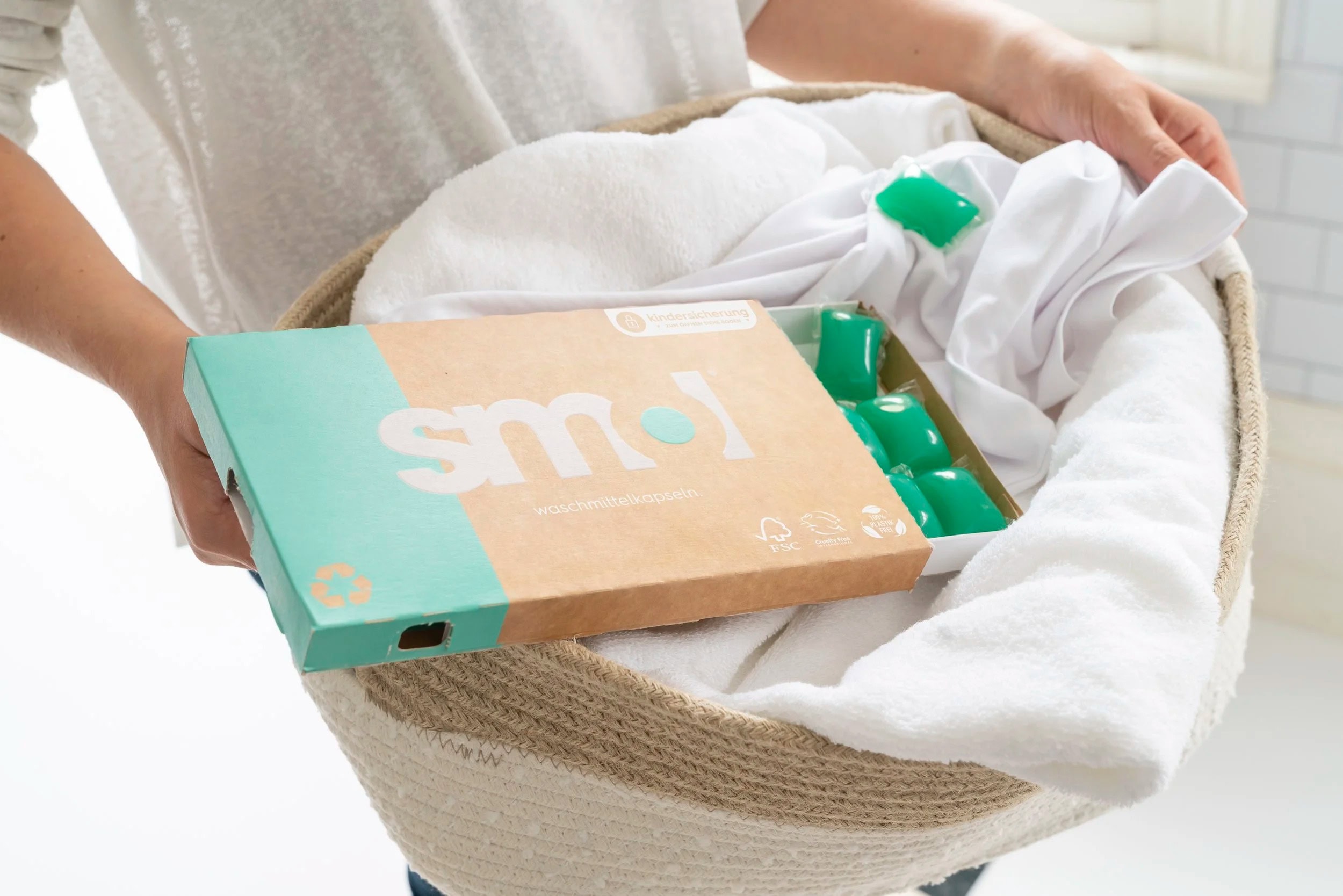 Laika – Laika and smol joining forces for a fresher and cleaner environment